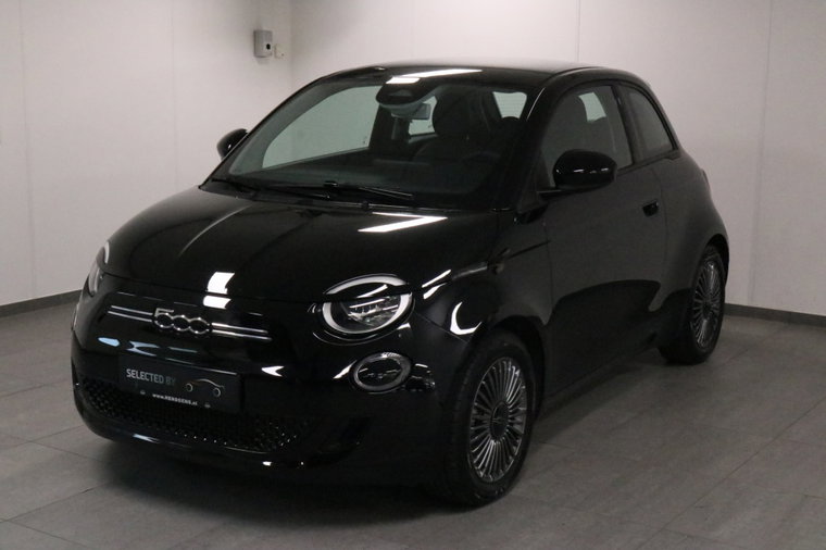 Fiat 500 Icon 42 kWh leasen - Regeljelease.nl